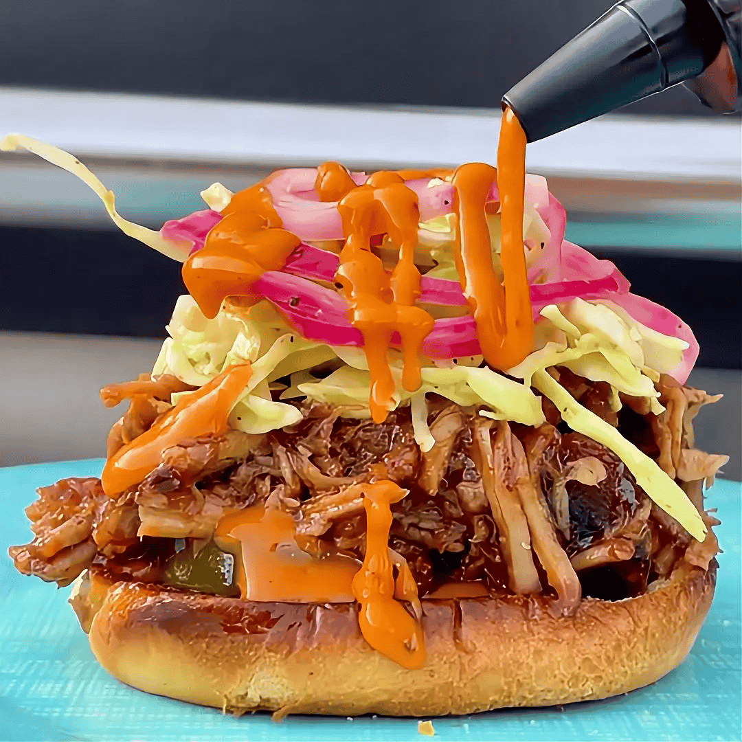 18 Steps To Pretty Much The Perfect Smoked Pulled Pork Sandwich